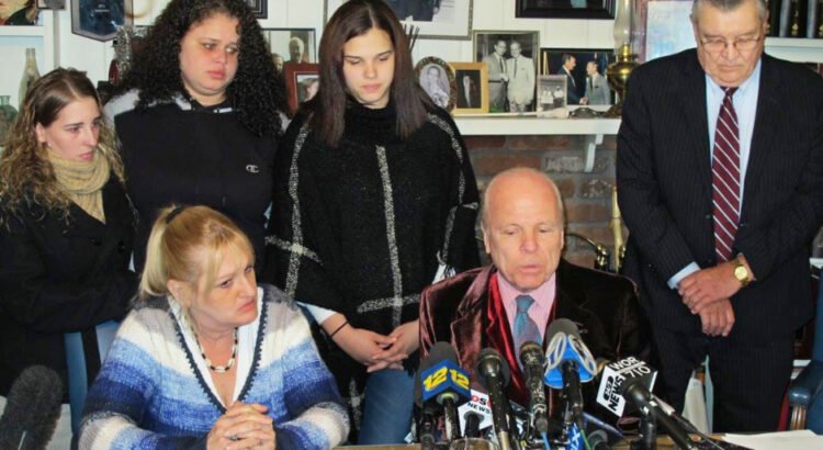 OutroStudio - Outro Studio Here